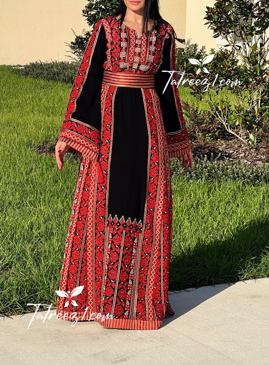 Traditional Kashmir Embroidered Palestinian Fellahi Thobe – Tatreez1