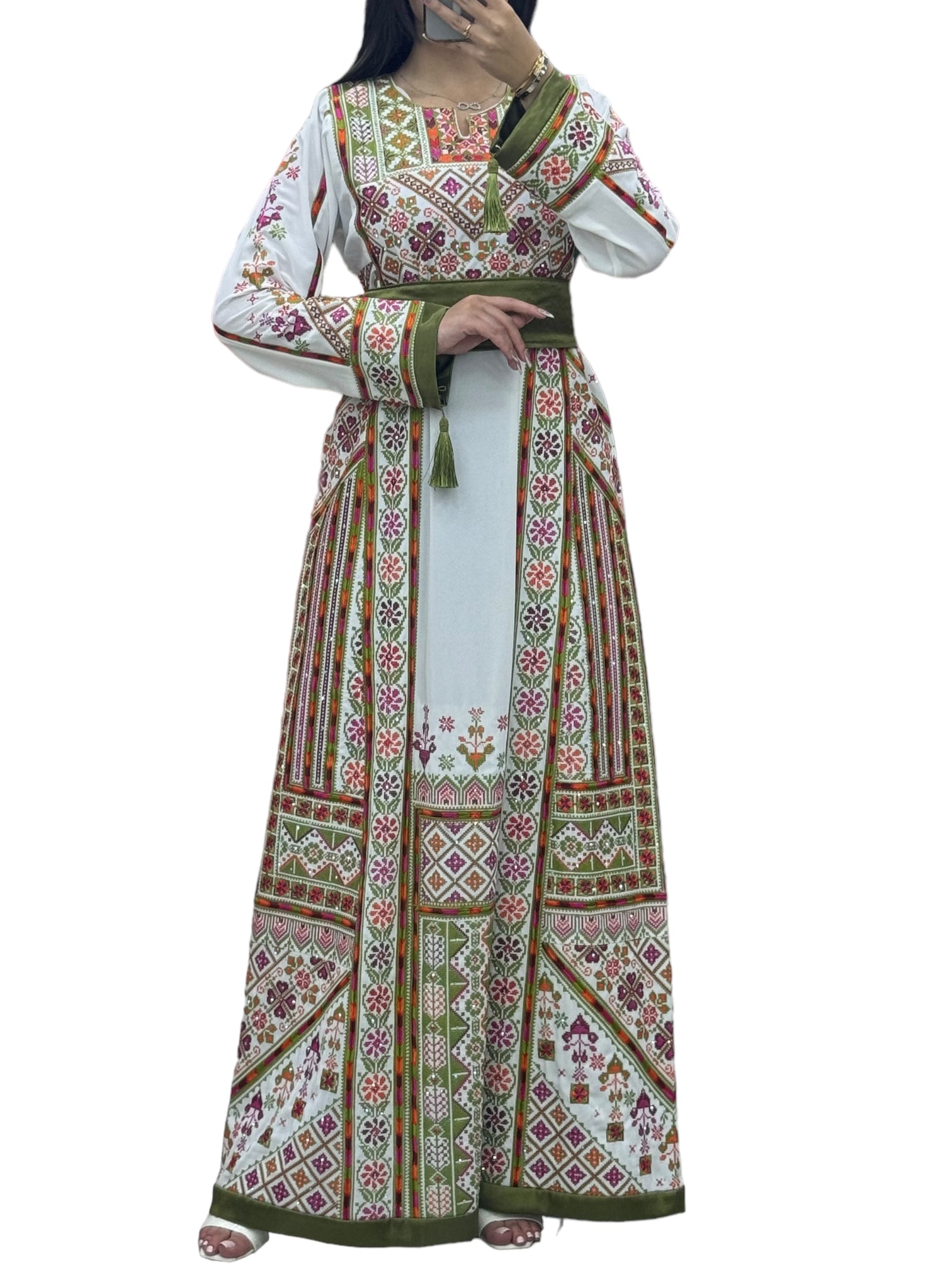 White Traditional Thoub Embroidery Stone Thobe with Matching Embroider ...